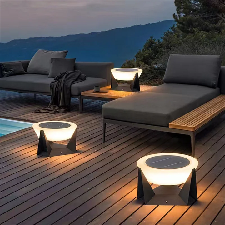 Solar Outdoor Lamp – Modern Standalone Lighting – Hale & Wynn